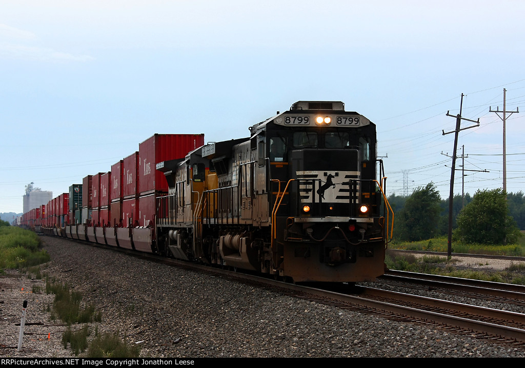 NS 8799 and a leased UP Dash 8 get 26N moving again